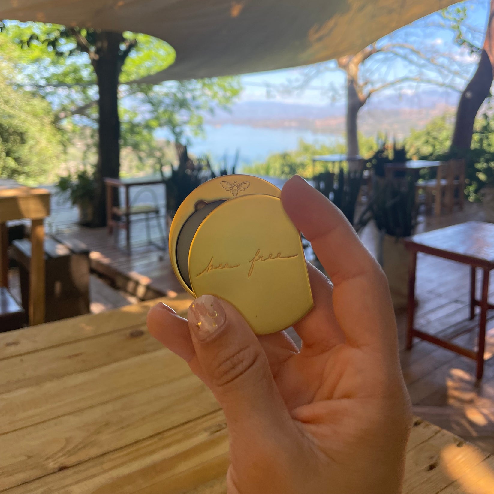 Bee Free Single Fragrance + Case – Bee Free Fragrances